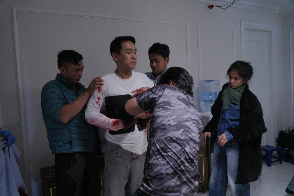 Hứa Vĩ Văn tái xuất màn ảnh với phim kinh dị “Đồi hành xác: Tà thuyết ...
