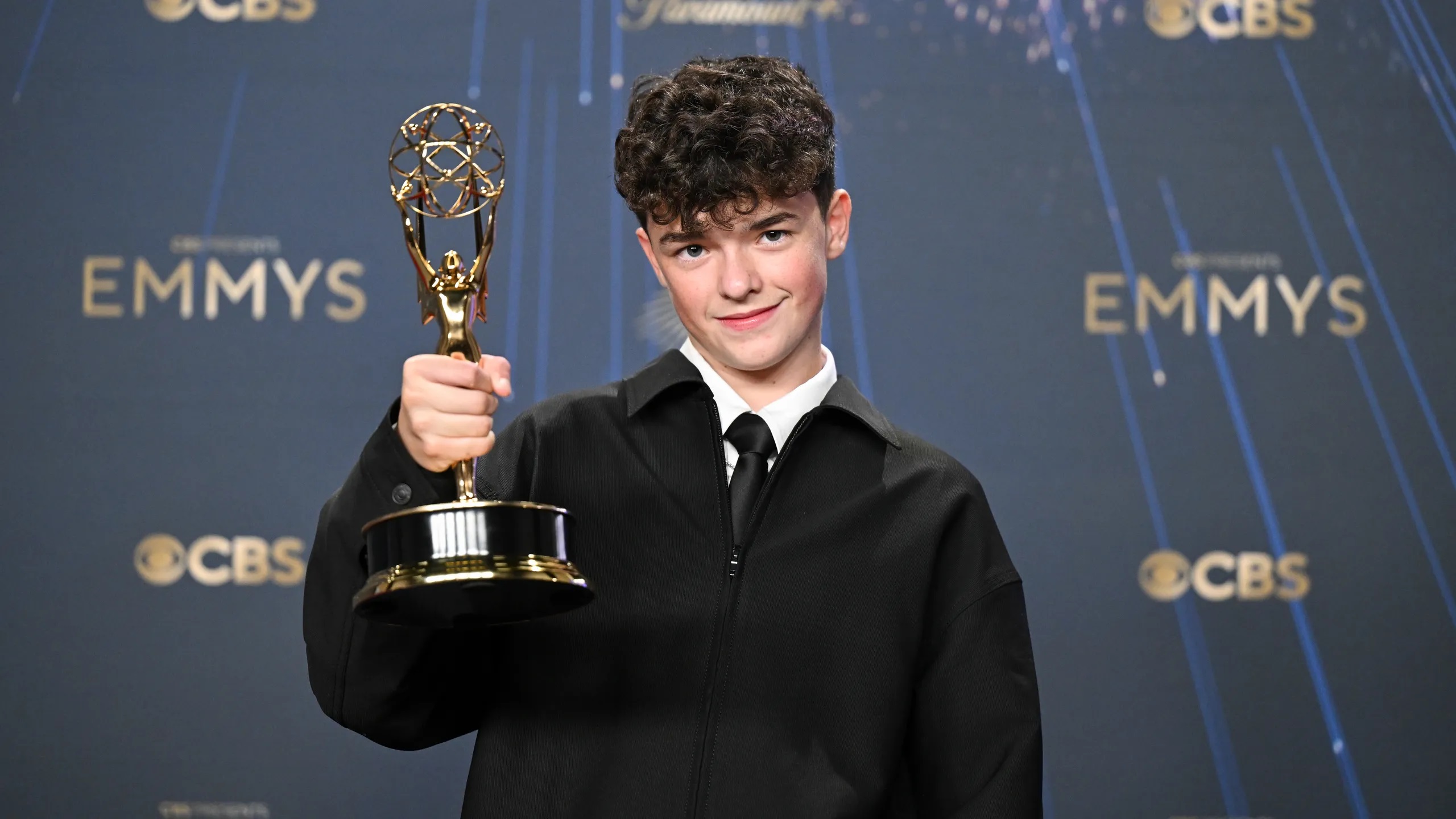 Emmys 2025: The Studio phá kỷ lục ở mảng hài | ELLE