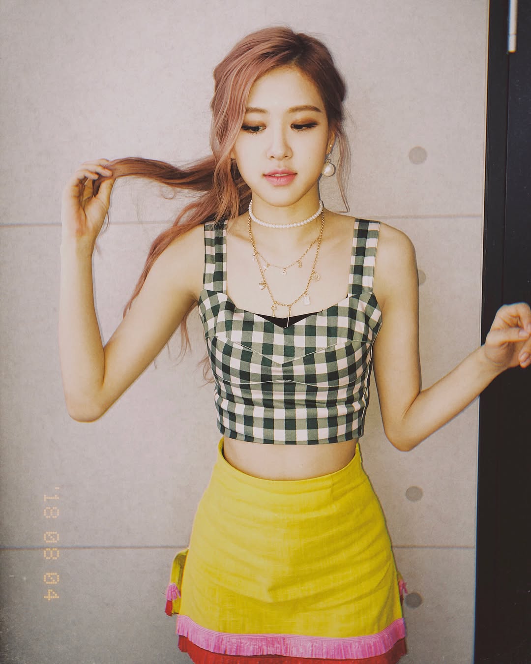 Rosé: Hành trình từ ngôi sao K-pop đến "IT-girl" toàn cầu | ELLE