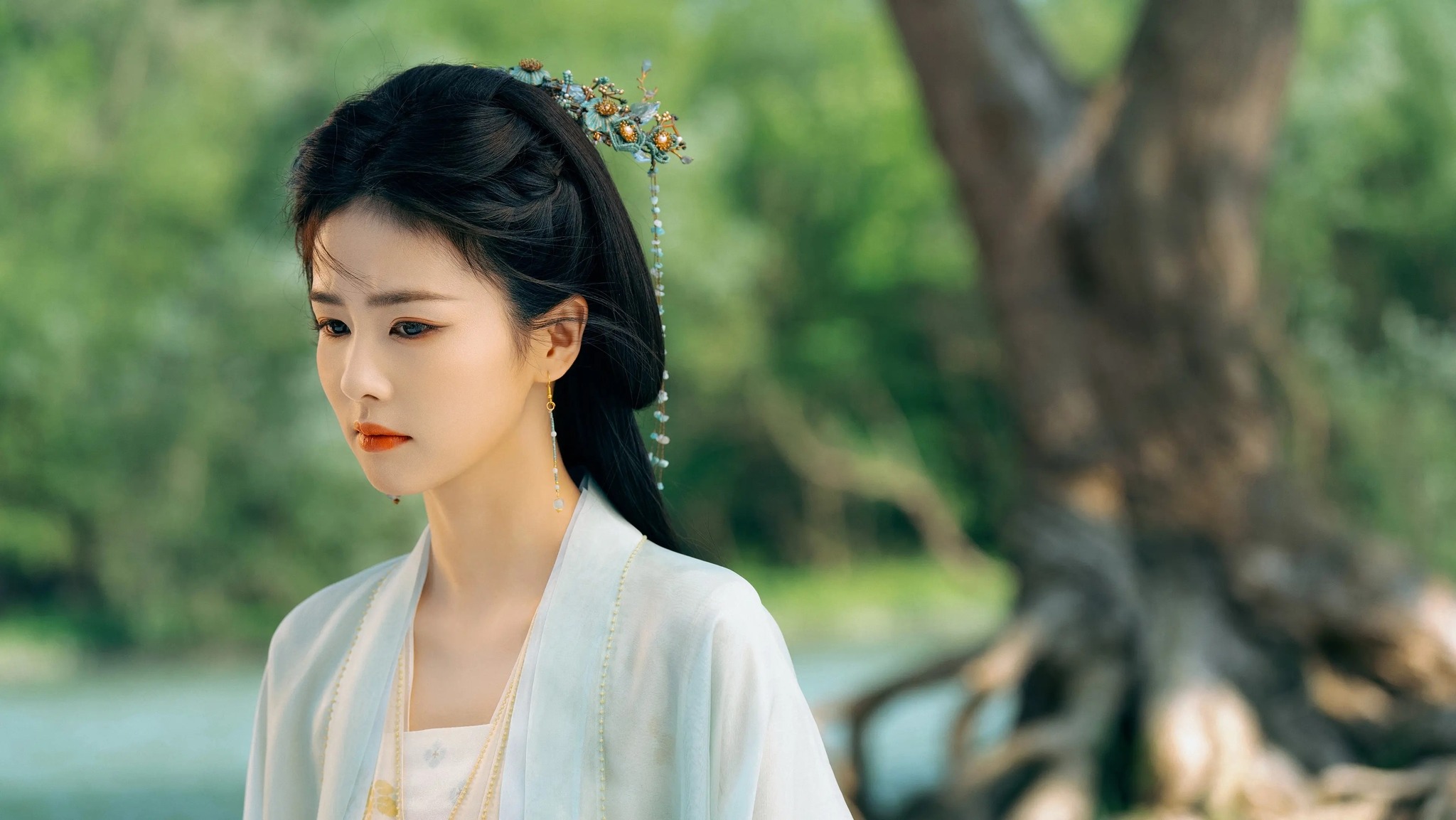 Lâm Giang Tiên: Giấc mộng tiên duyên chưa kịp tỉnh | ELLE